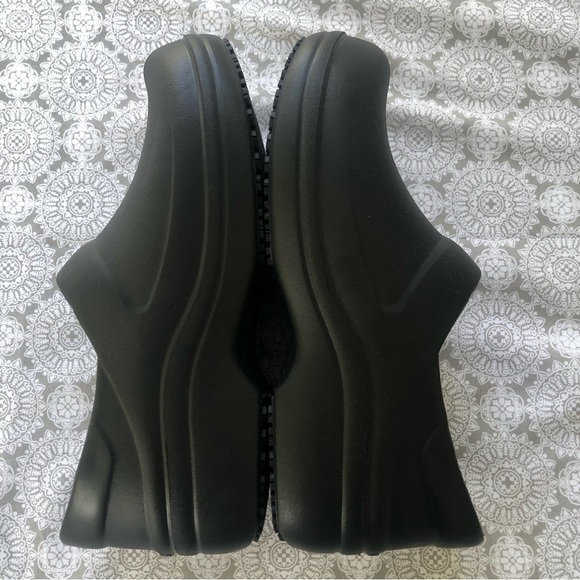 CROCS | Shoes | Crocs Dual Comfort Neria Pro Ii Clog New | Poshmark